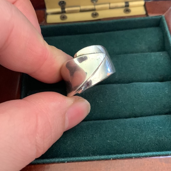 None | Jewelry | 925 Silver Wrap Foldover Ring Sz 85 | Poshmark